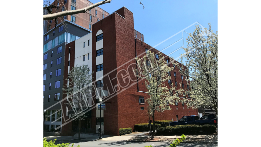 Associated Realty Property Management Penn State East Campus Apartments ...