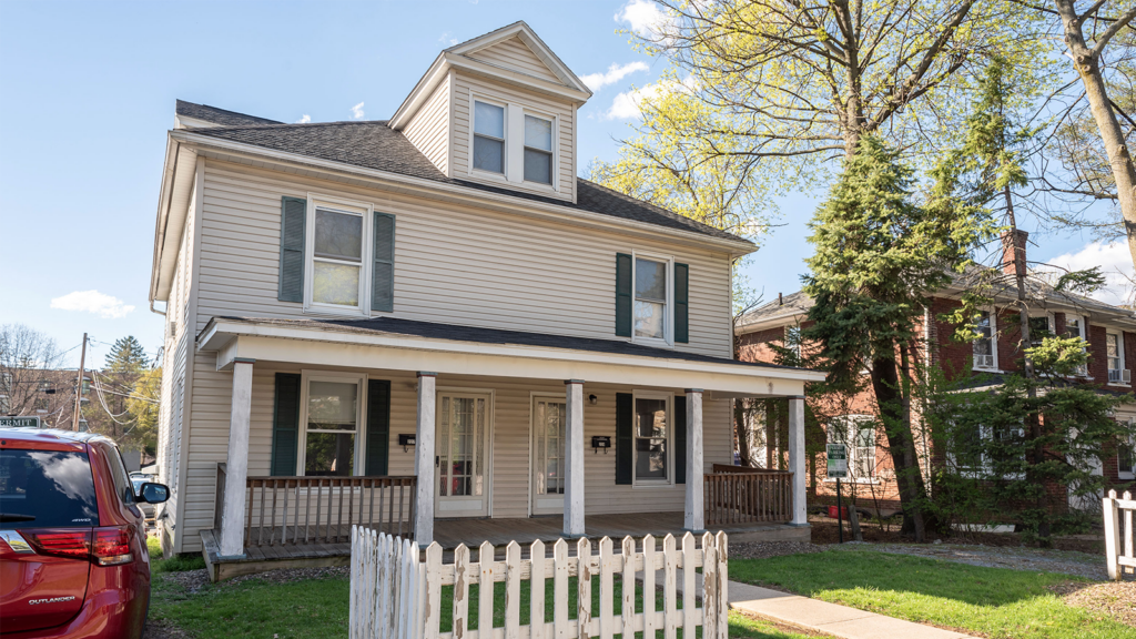 Associated Realty Property Management The-keys-exterior - Associated ...